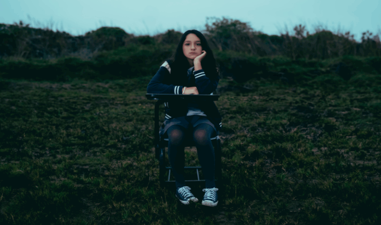 Camila Ramos hace su aparición en la escena peruana con el lanzamiento ...